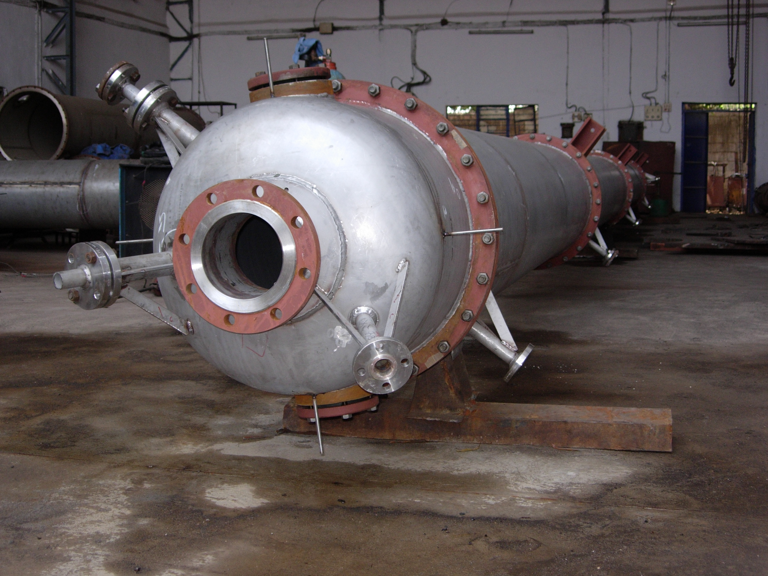 Kettle Reboilers with Columns Manufacturer in India | Supplier & Exporter